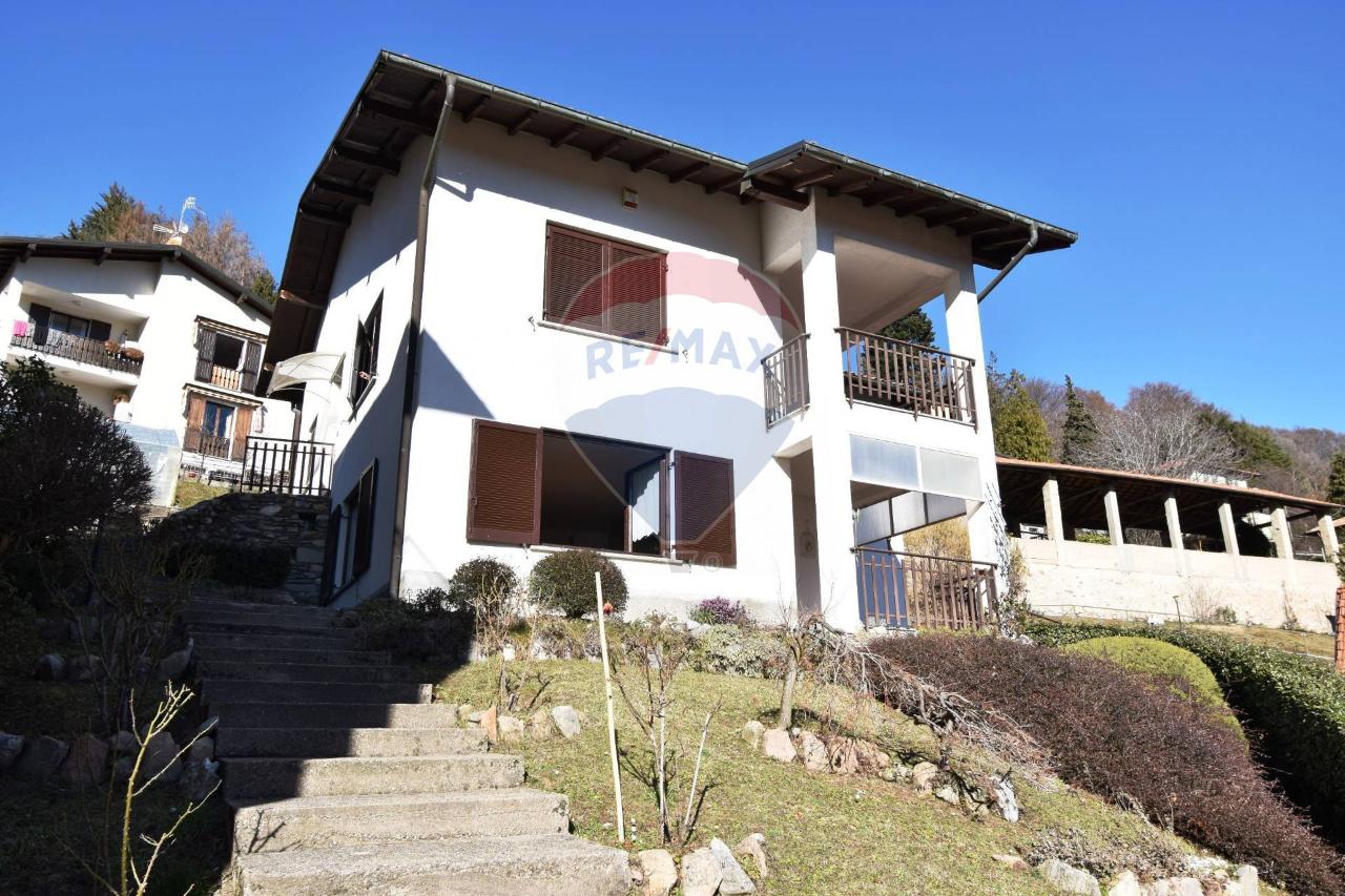 Villa in vendita a Marzio