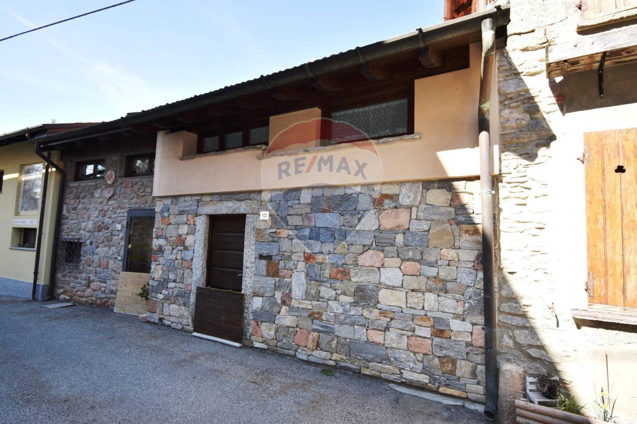 Appartamento in vendita a Valganna