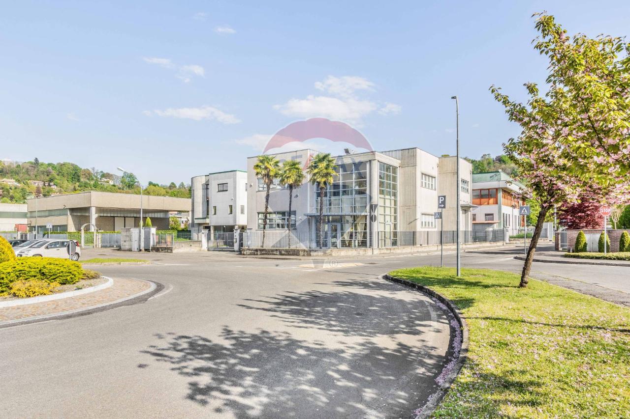 Negozio in vendita a Azzate