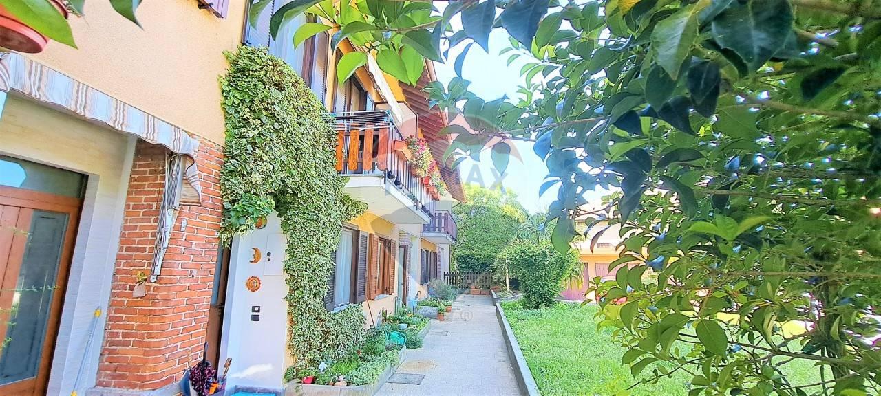 Appartamento in vendita a Ispra