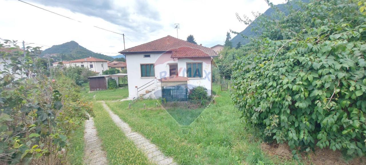 Casa indipendente in vendita a Cittiglio
