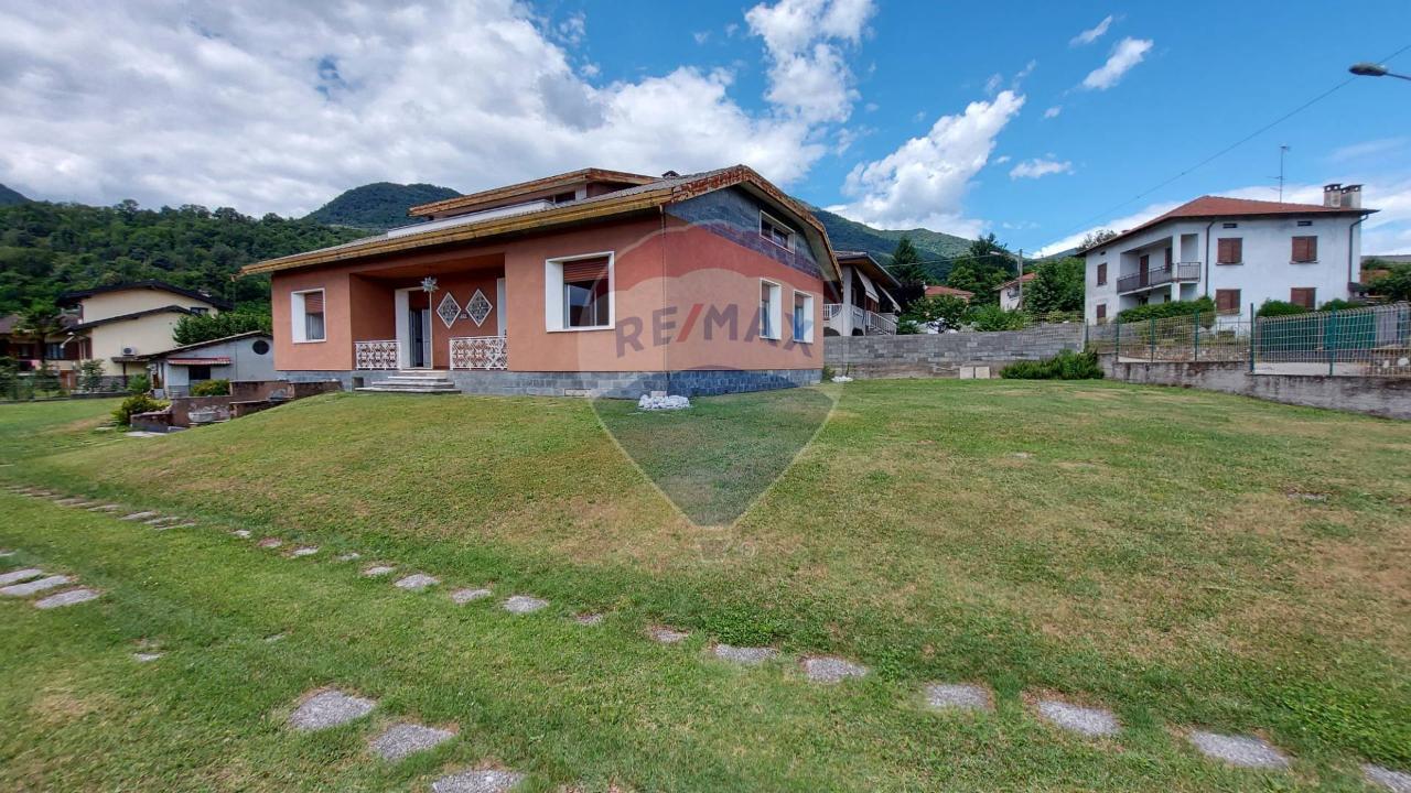 Villa in vendita a Cittiglio