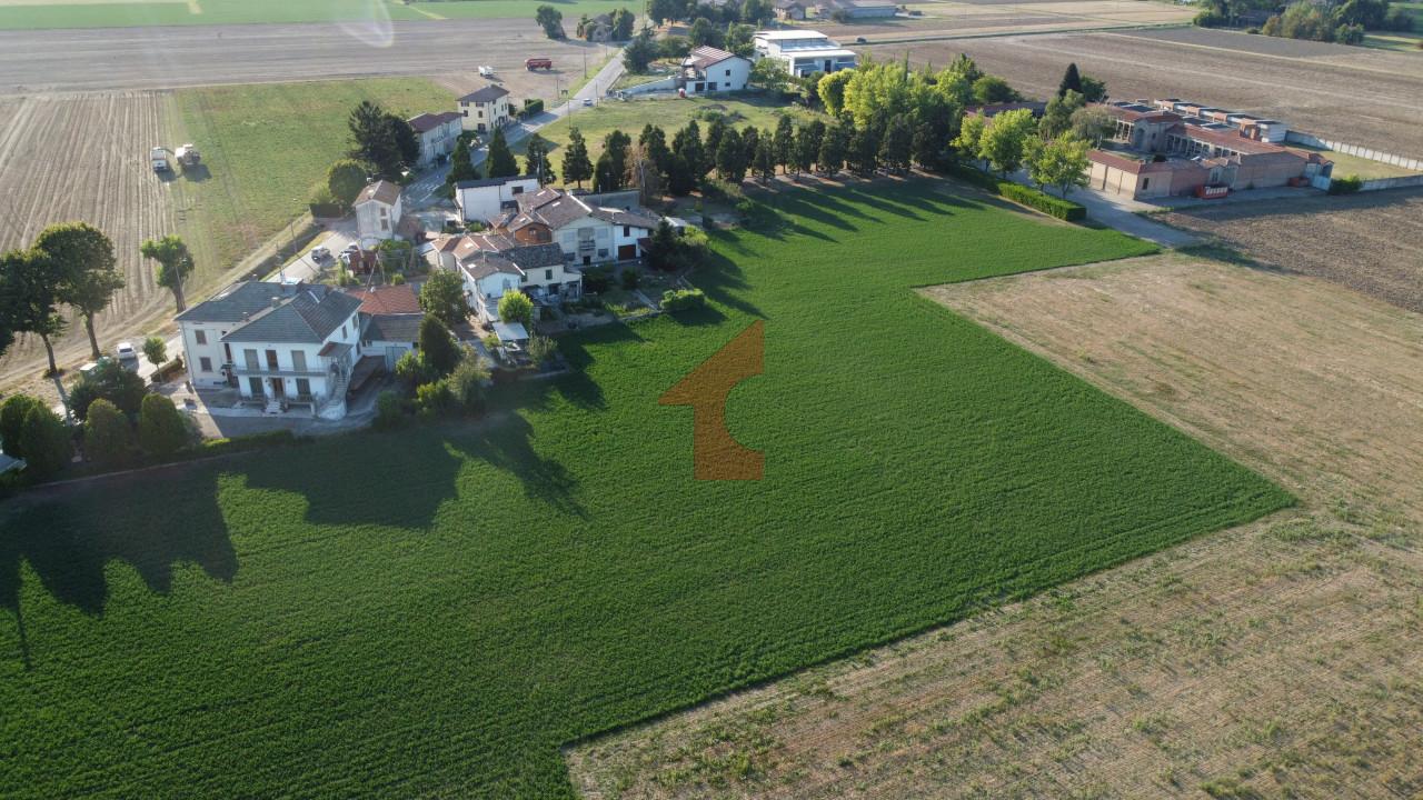Terreno edificabile residenziale in vendita a Fontevivo