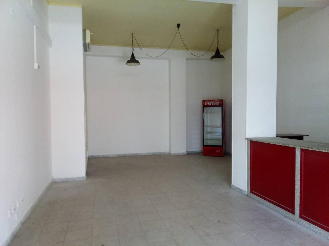 Locale commerciale in affitto a La Spezia