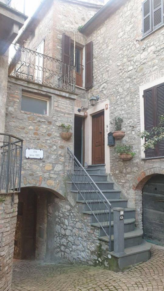 Casa indipendente in vendita a Allerona