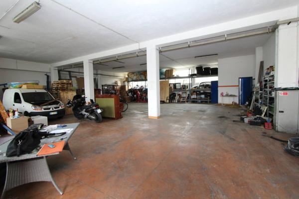 Capannone in vendita a Telgate