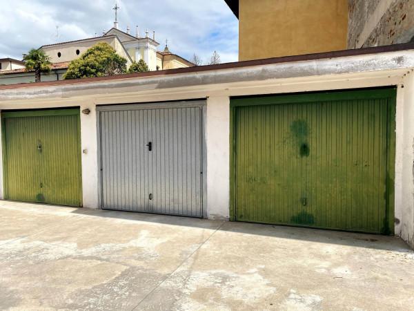 Garage - Posto auto in vendita a Castrezzato