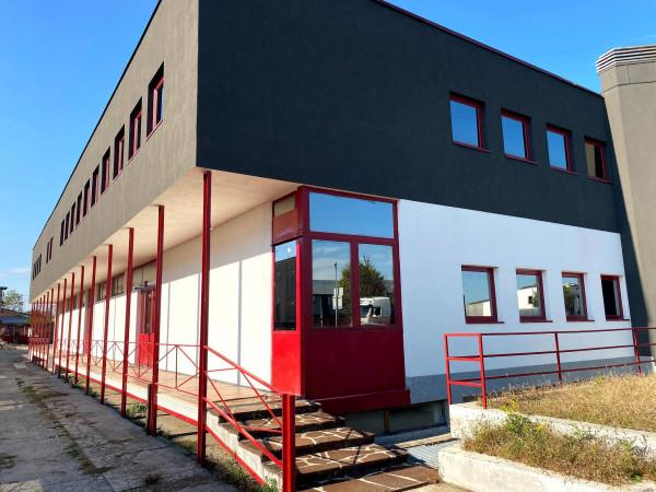 Capannone in vendita a Pontoglio