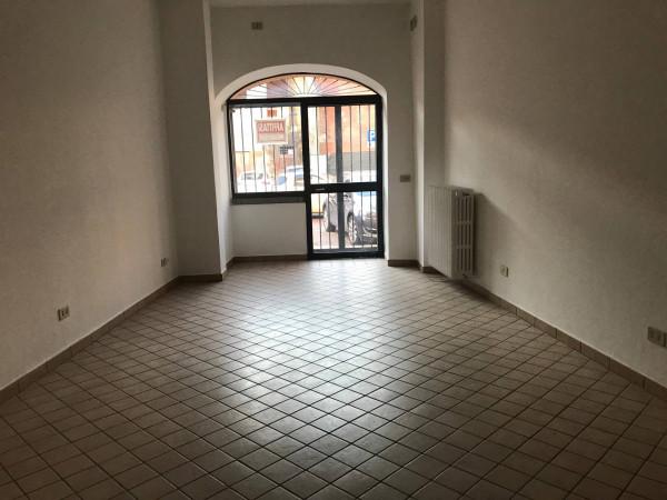 Negozio in affitto a Martinengo