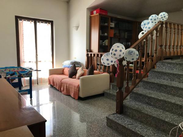 Villa in vendita a Romano Di Lombardia