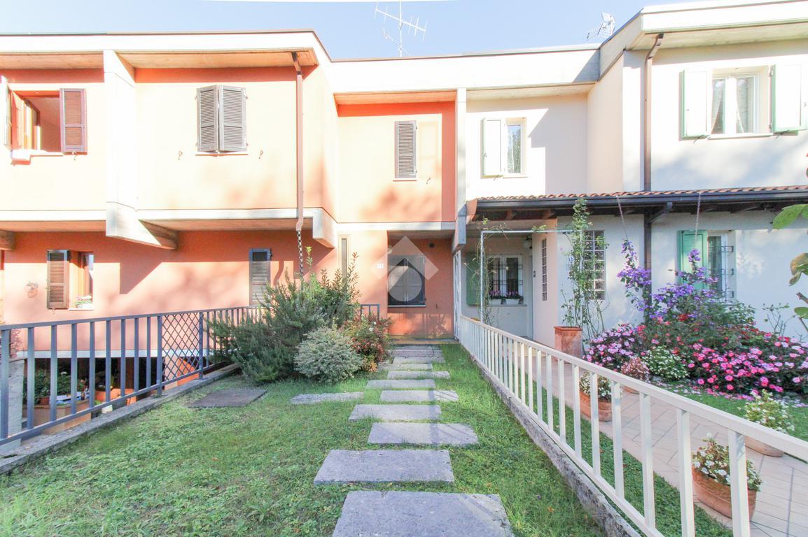 Villa a schiera in vendita a Roe' Volciano