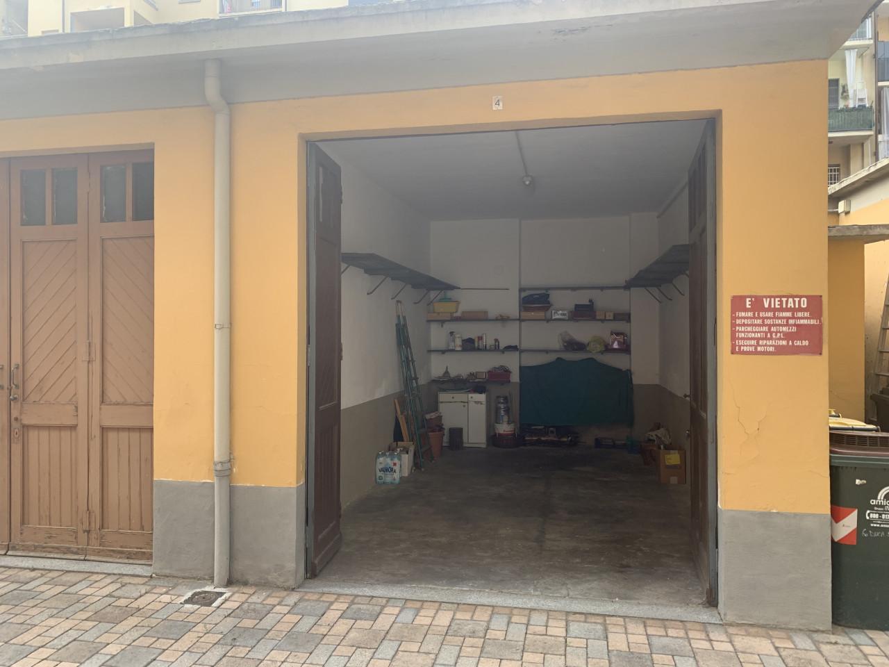 Garage in vendita a Torino
