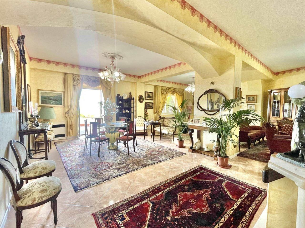Villa in vendita a Giarre