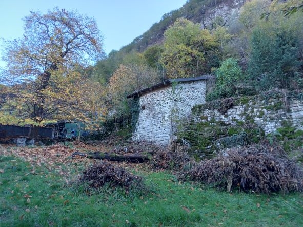 Rustico in vendita a Torno