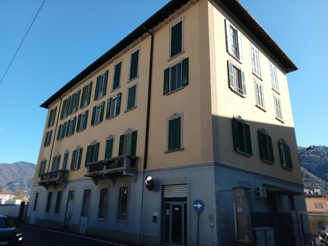 Appartamento in vendita a Como