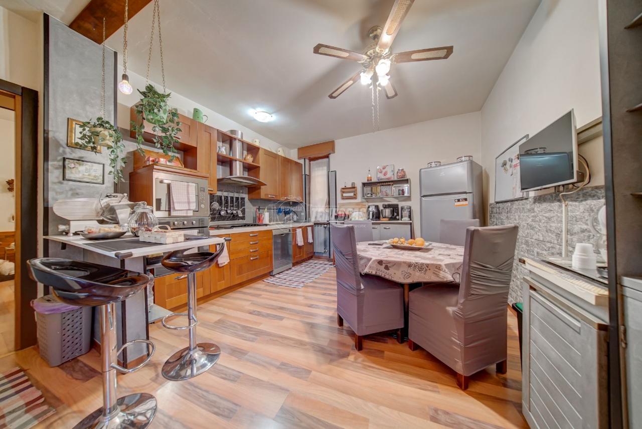 Casa indipendente in vendita a Galliate