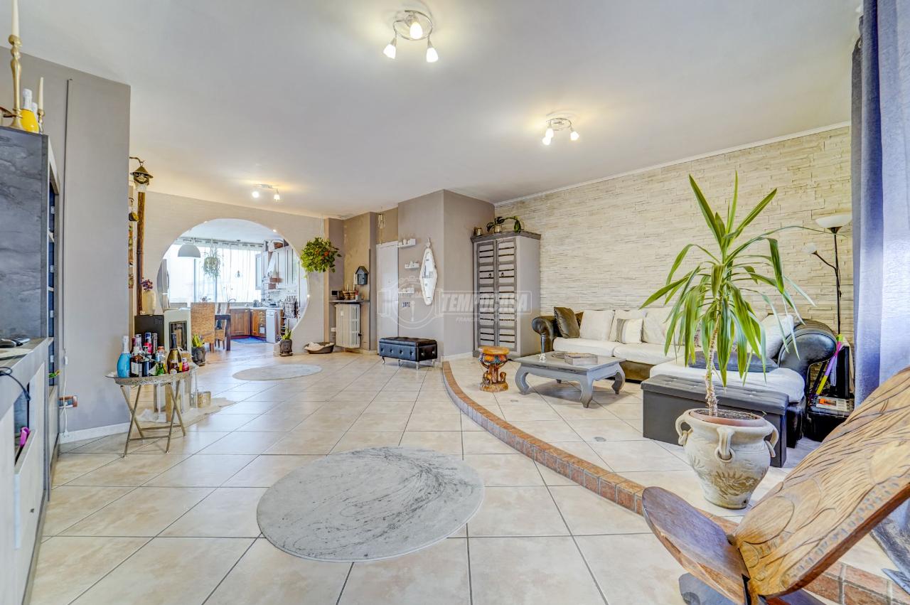 Appartamento in vendita a Cameri