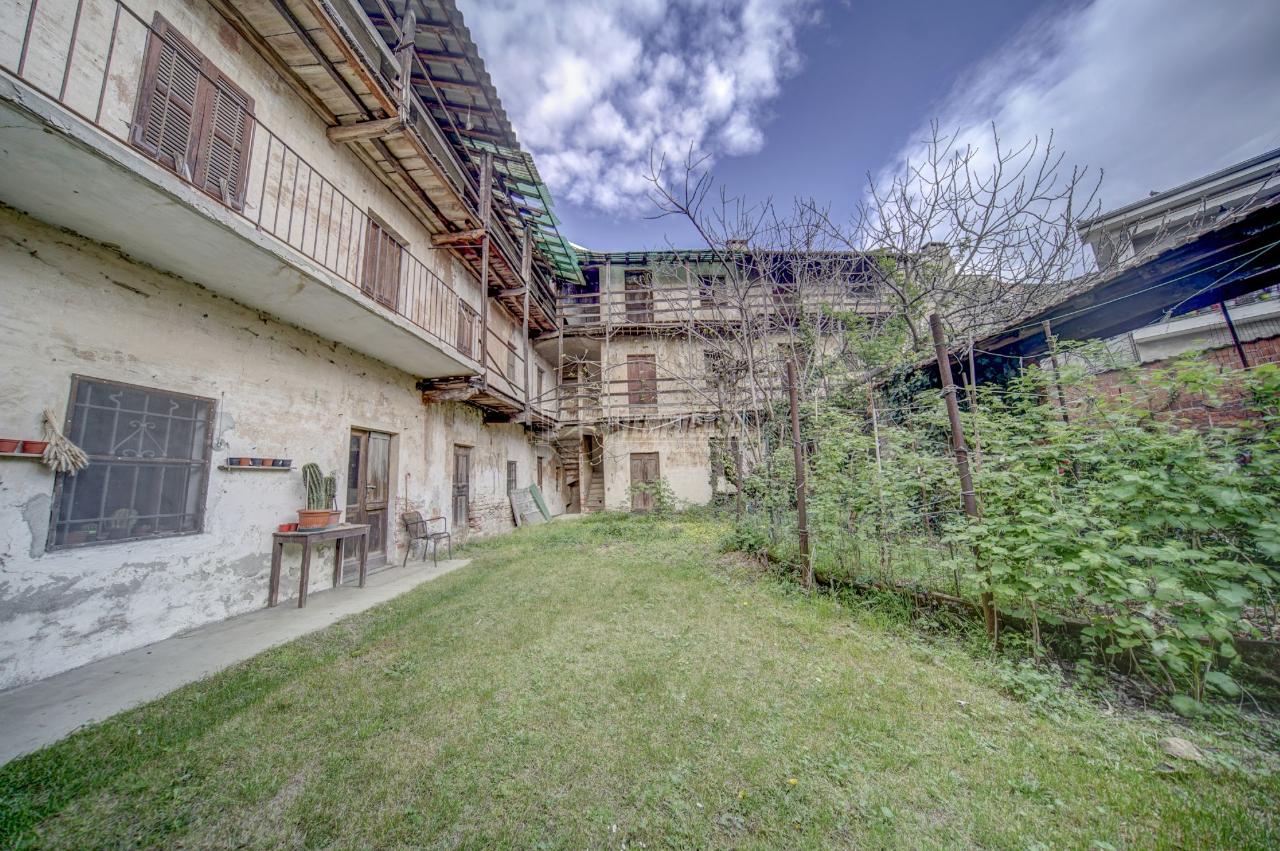 Casa indipendente in vendita a Galliate