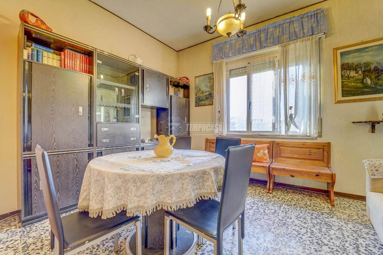 Appartamento in vendita a Galliate