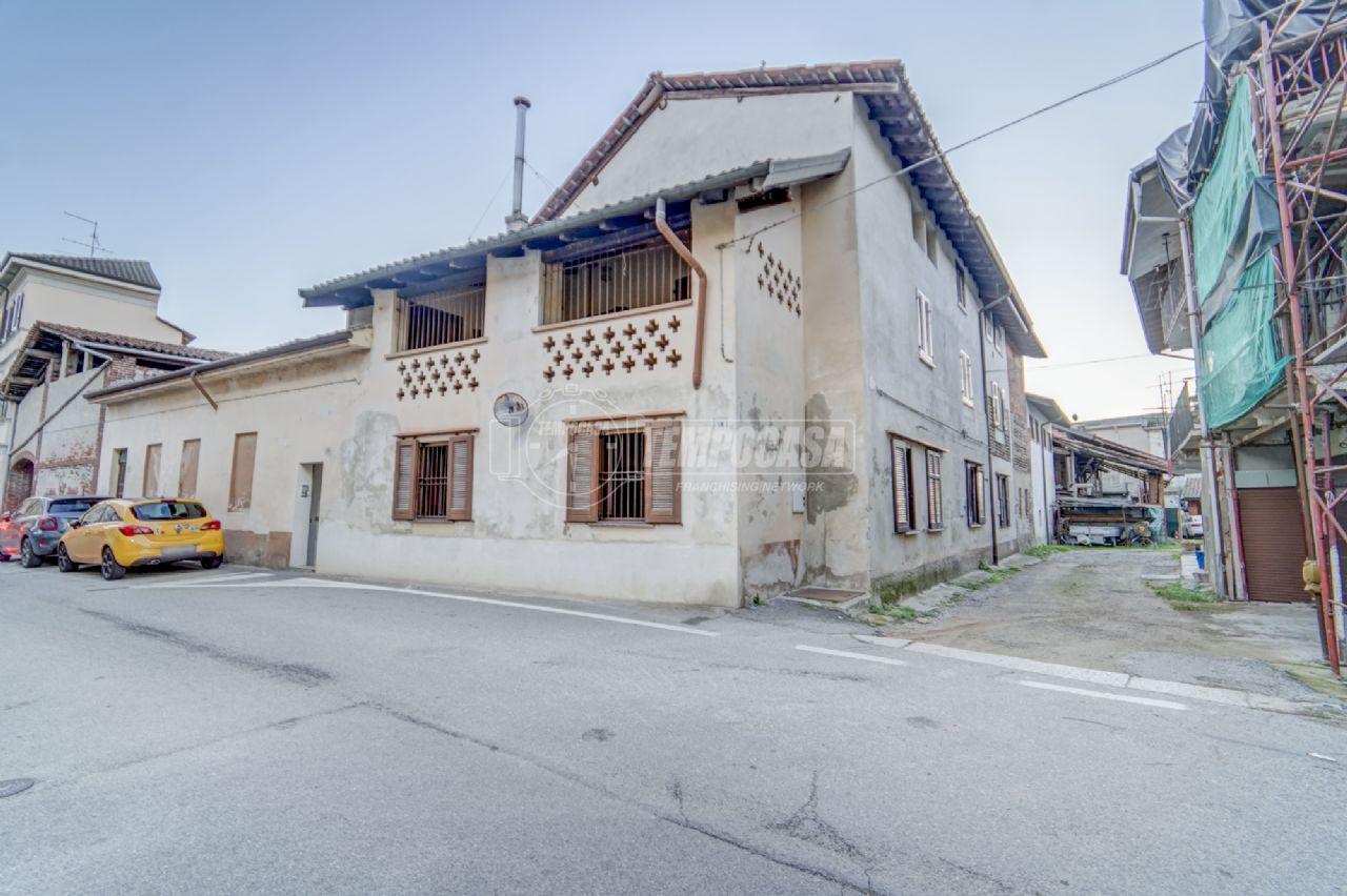 Appartamento in vendita a Cameri