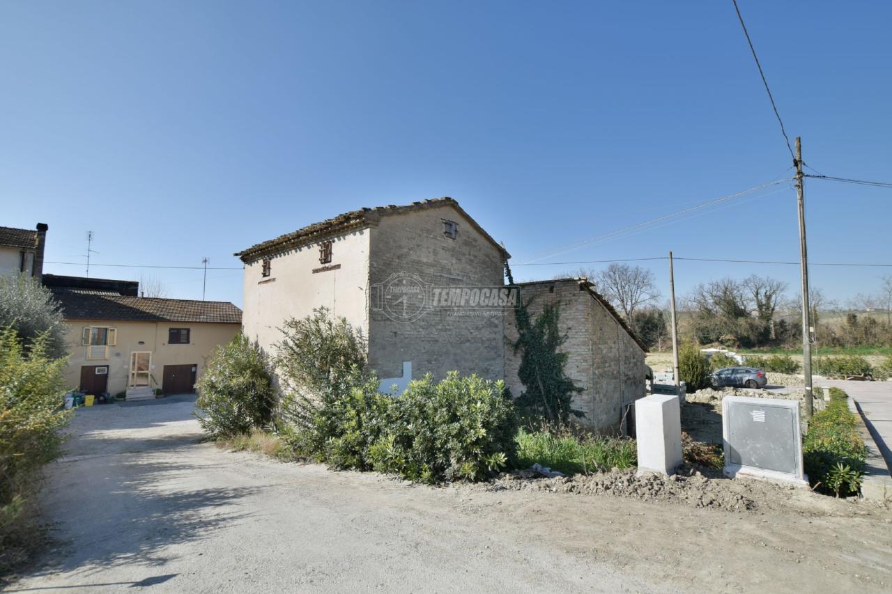 Magazzino in vendita a Senigallia