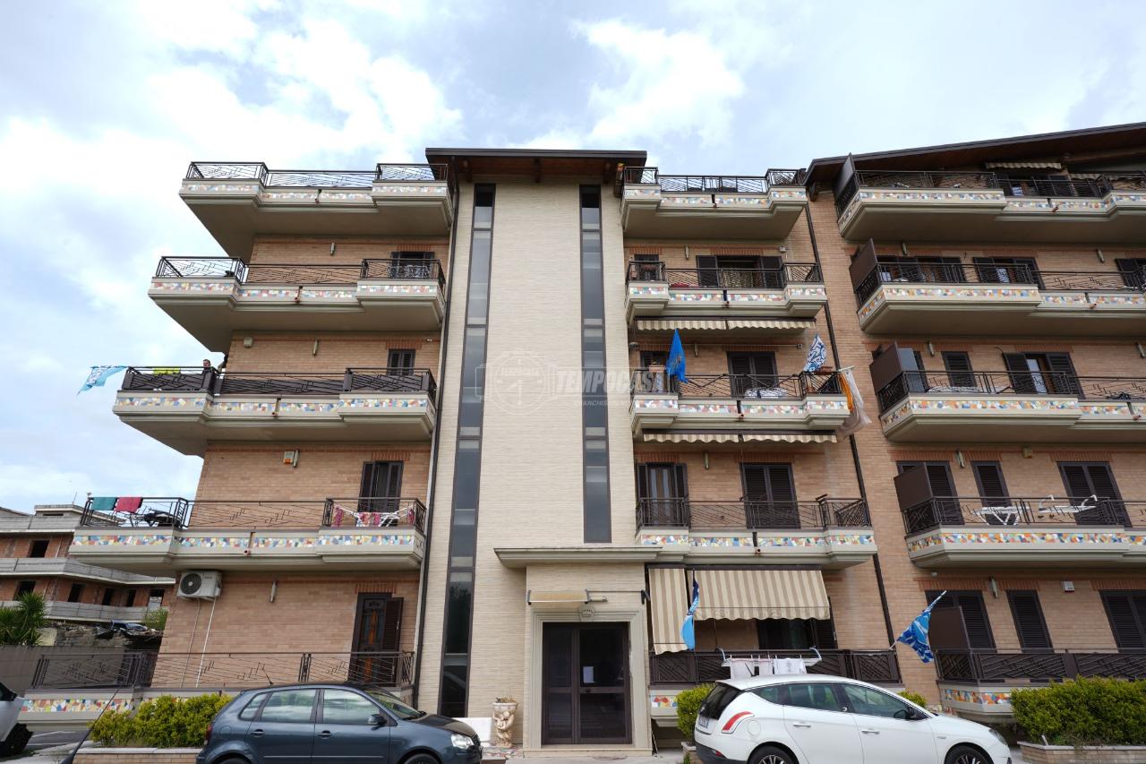 Trilocale, Poggiomarino