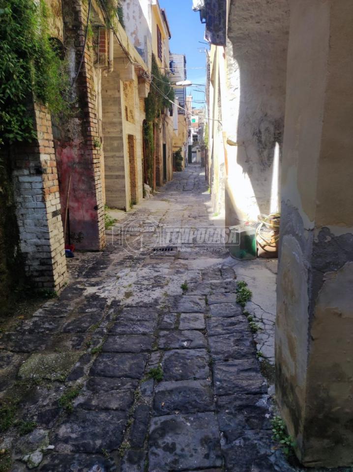 Box in vendita a Nocera Inferiore