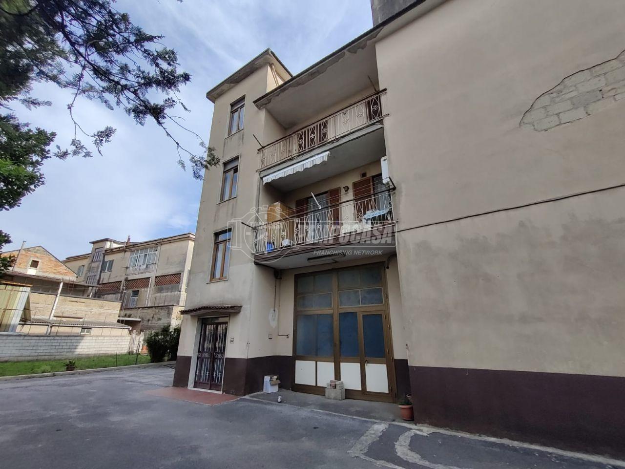 Appartamento in vendita a Nocera Inferiore