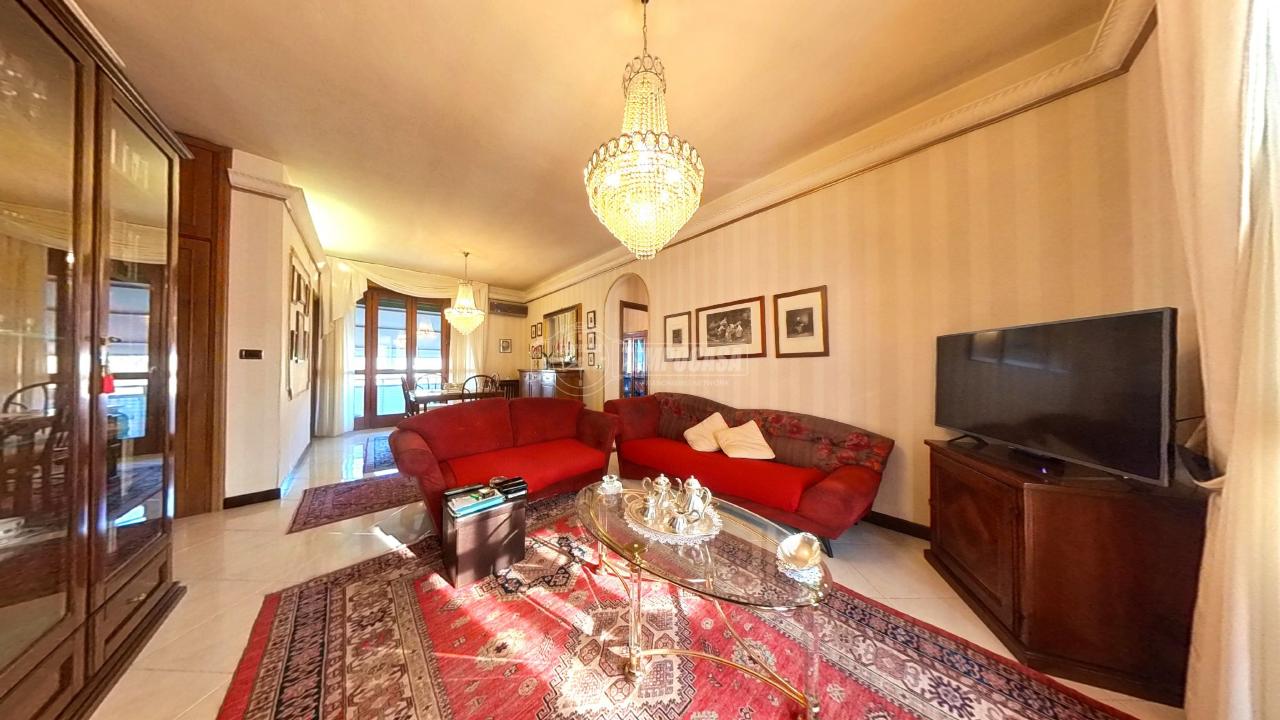 Appartamento in Via Gottardo 263/18, Torino