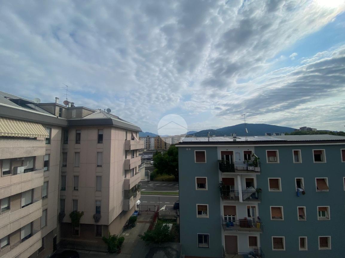 Appartamento in vendita a Brescia