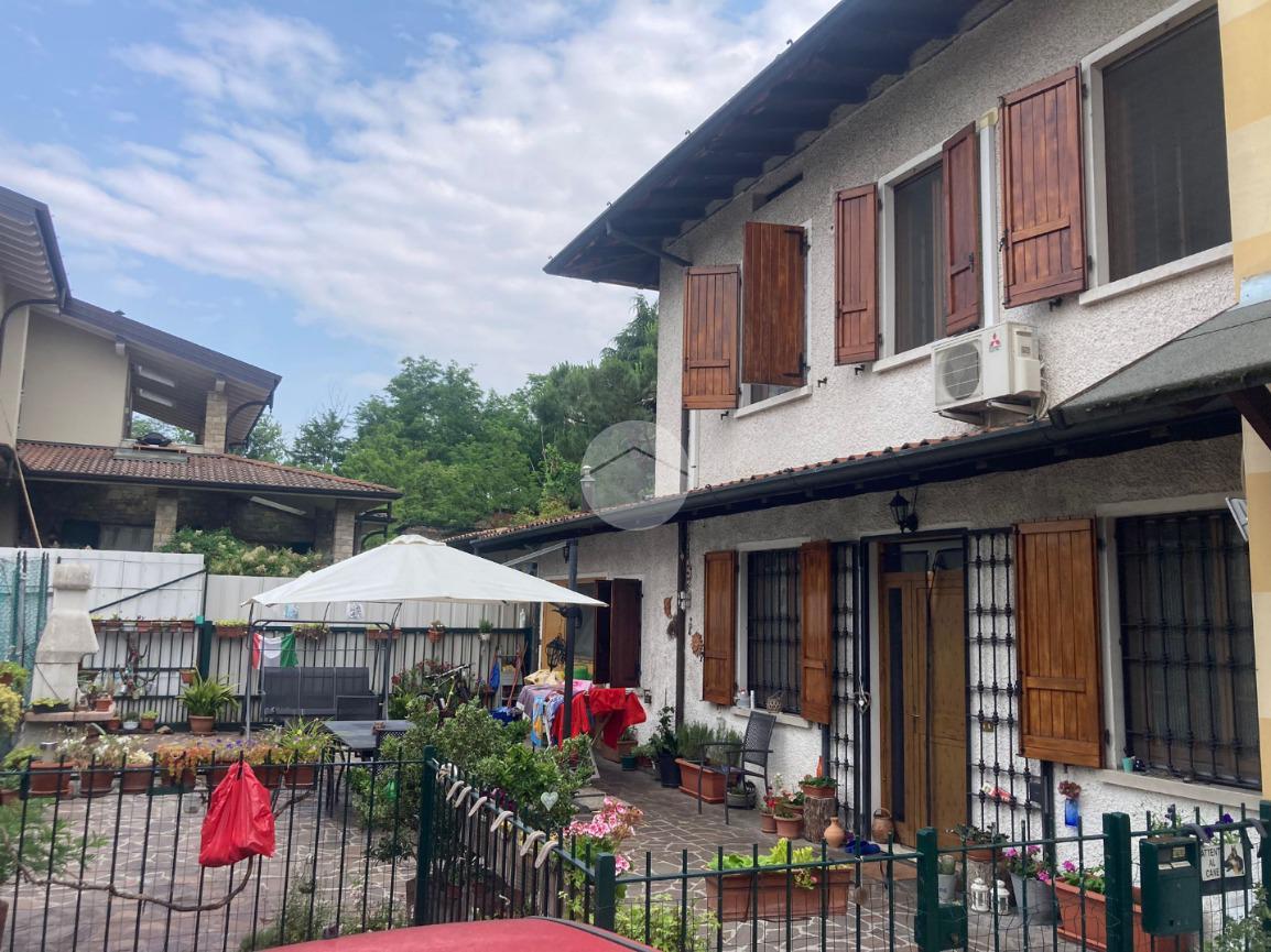 Casa indipendente in vendita a Castel Mella