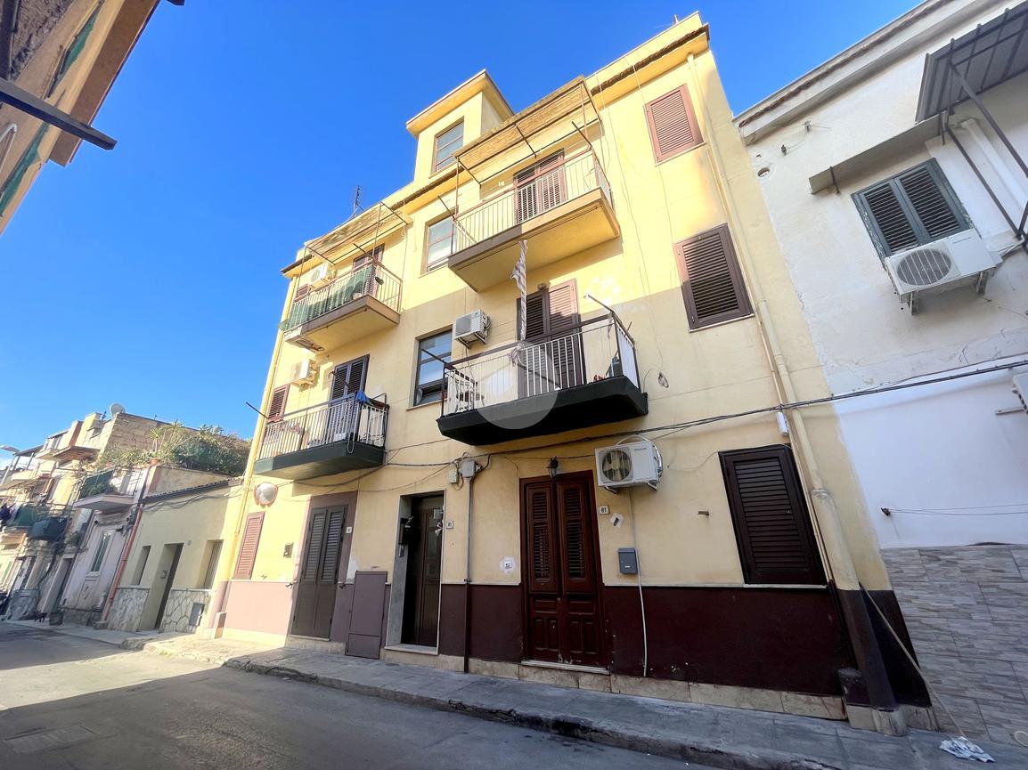 Bilocale in Via Carlo del Prete, Palermo