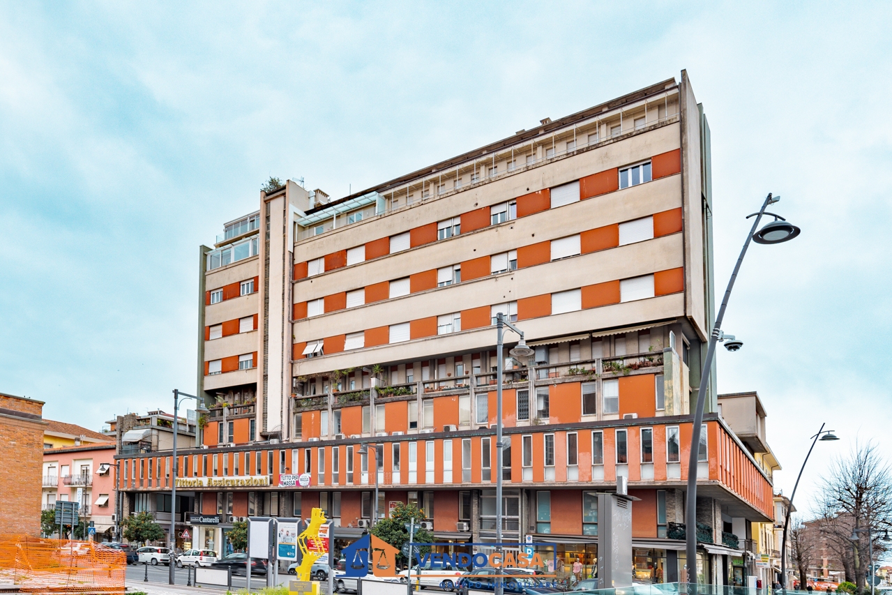 Appartamento in vendita a Massa