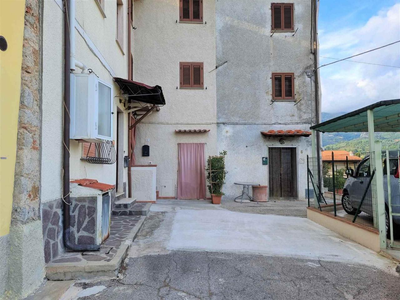 Terratetto in vendita a Camaiore