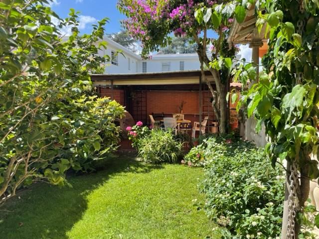 Villa in vendita a Camaiore