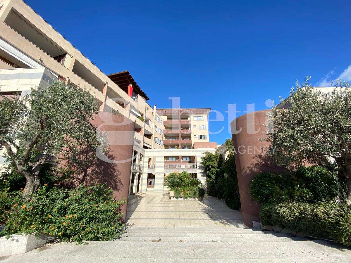 Ufficio in vendita a Olbia