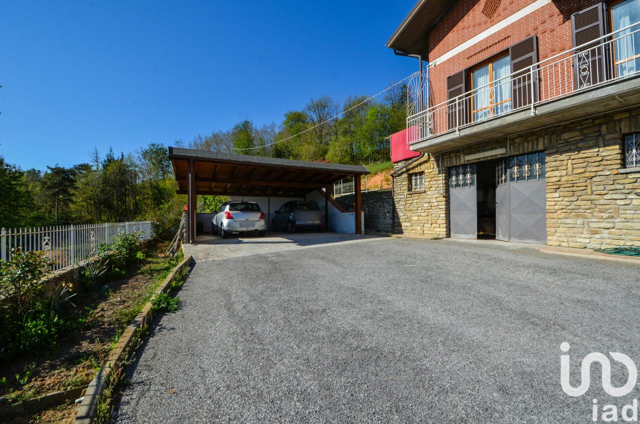 Villa in vendita a Millesimo