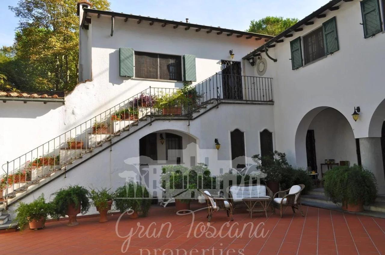 Villa in vendita a Pietrasanta