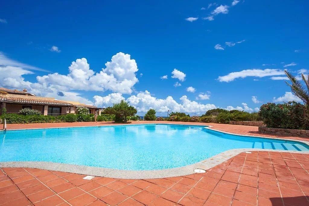 Appartamento in vendita a Arzachena