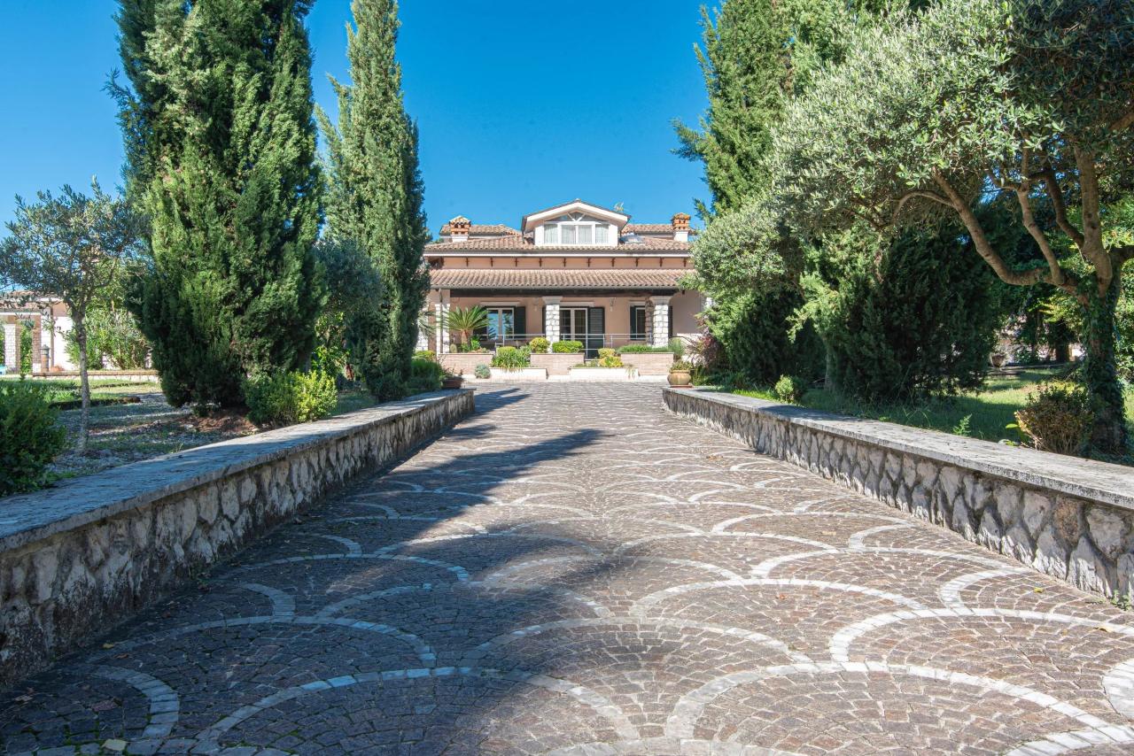 Villa in vendita a Pontecorvo