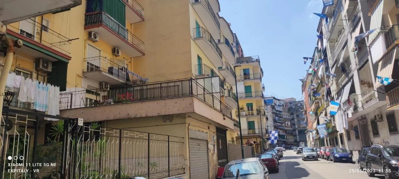 Appartamento in vendita a Napoli