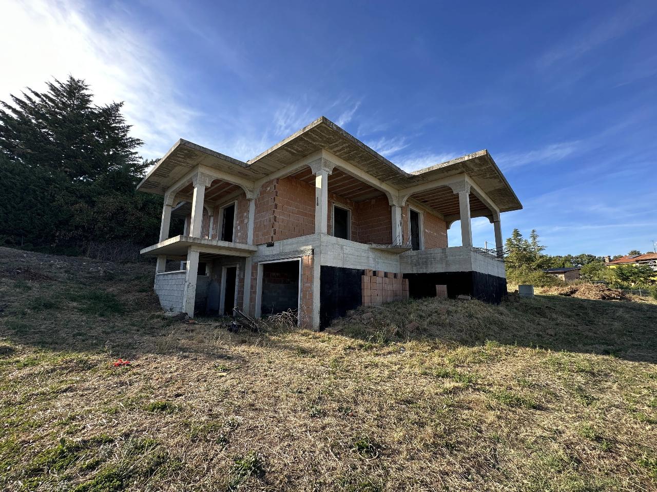 Villa in vendita a Oratino