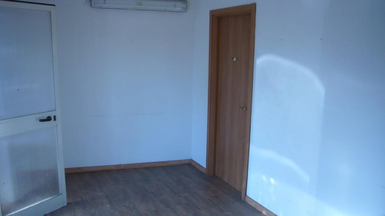 Negozio in vendita a Roma