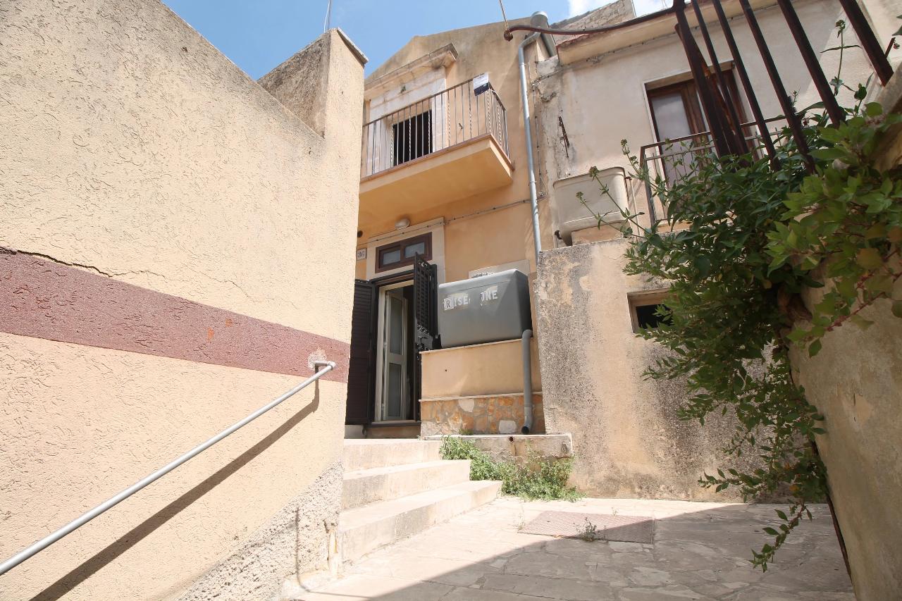 Casa indipendente in vendita a Modica