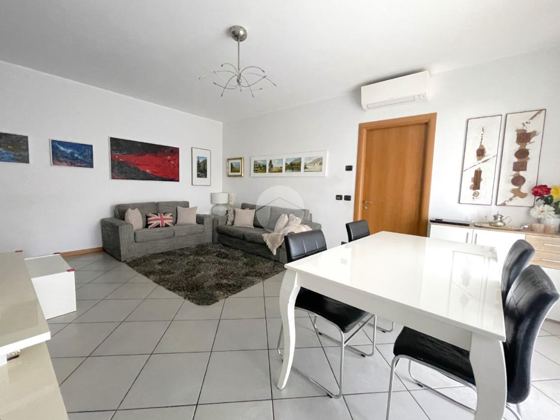 Trilocale in Via Colombera 6, Trescore Balneario