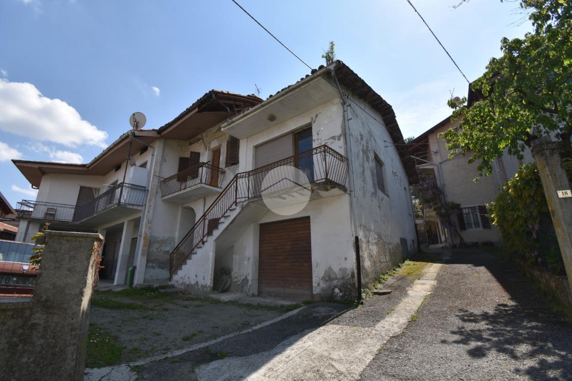 Casa indipendente in vendita a Perosa Canavese