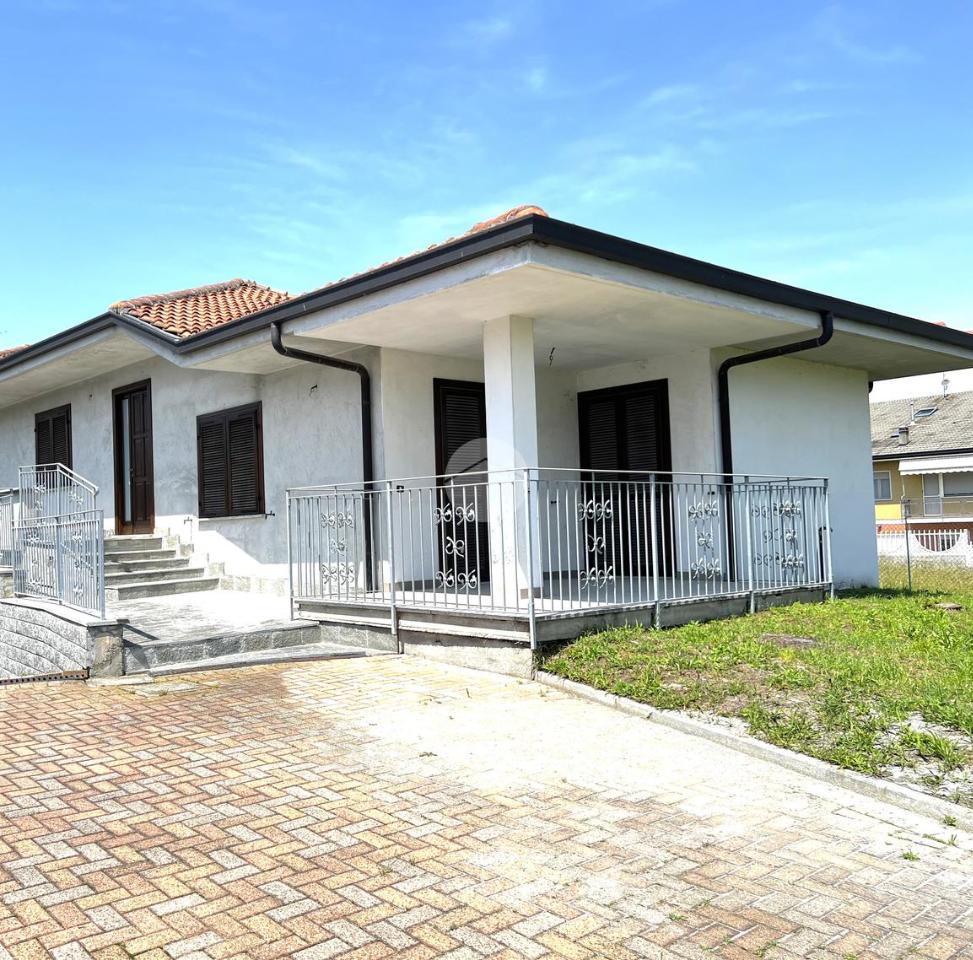 Villa in vendita a Settimo Rottaro