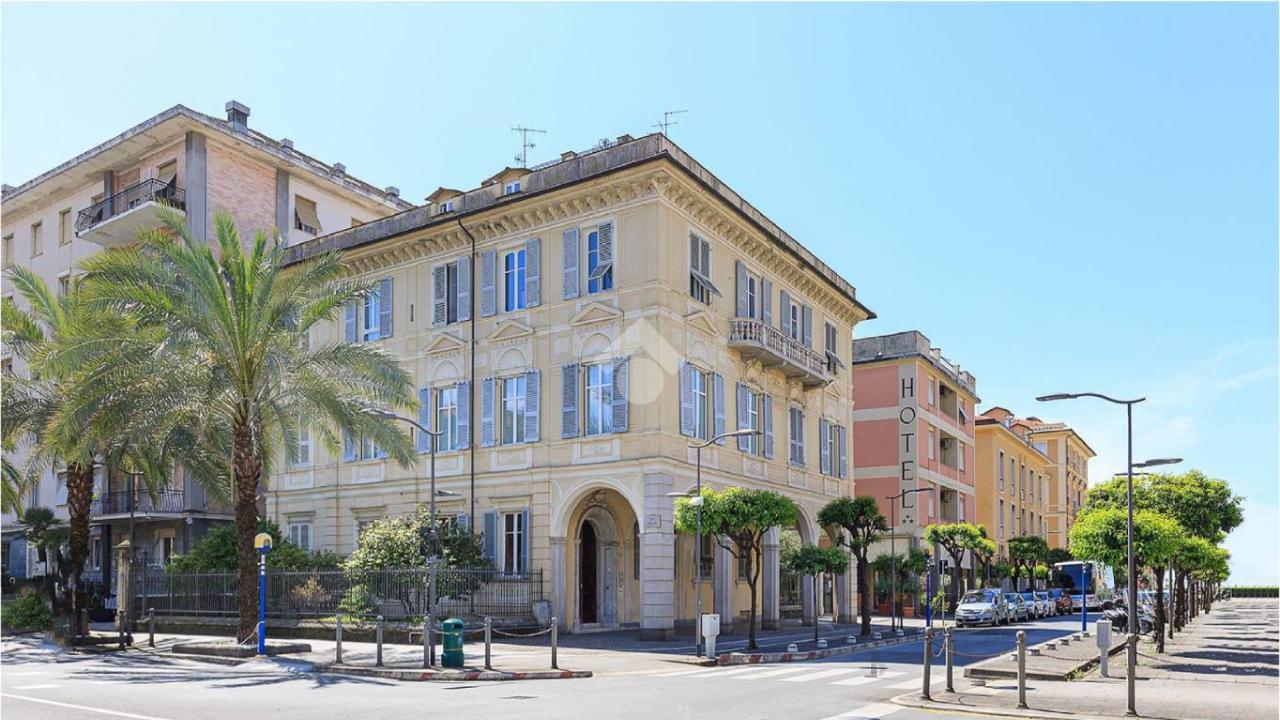 Ufficio in vendita a Chiavari