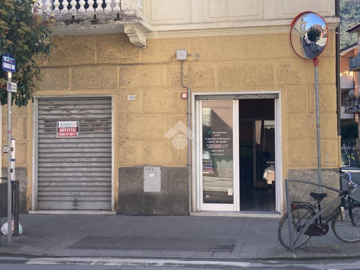 Negozio in affitto a Sestri Levante