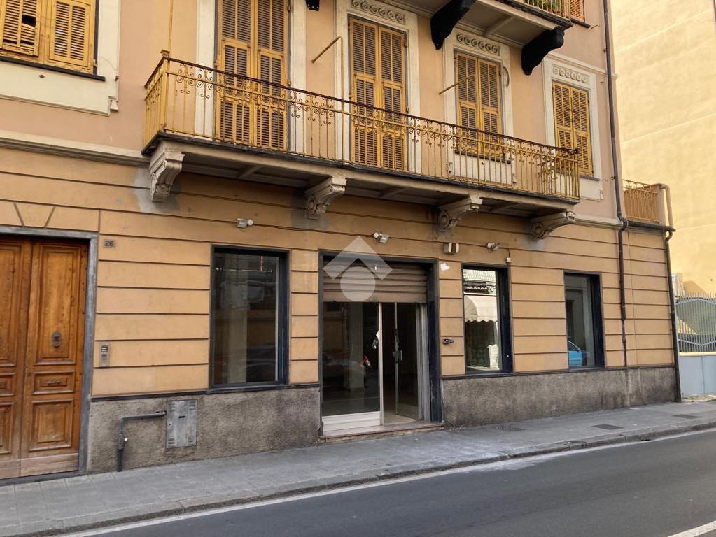 Negozio in affitto a Lavagna